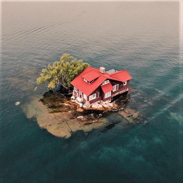 No Neighbors (2) – mb-projekt.com